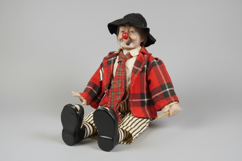 Vintage Ceramic Clown Figurine Doll in Outfit with Cigar – Hospices of Hope